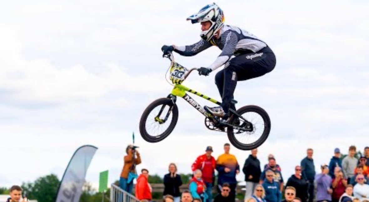 Niek Kimmann: Racing the BMX Straight Rhythm! // FTR Festival 2025 ...